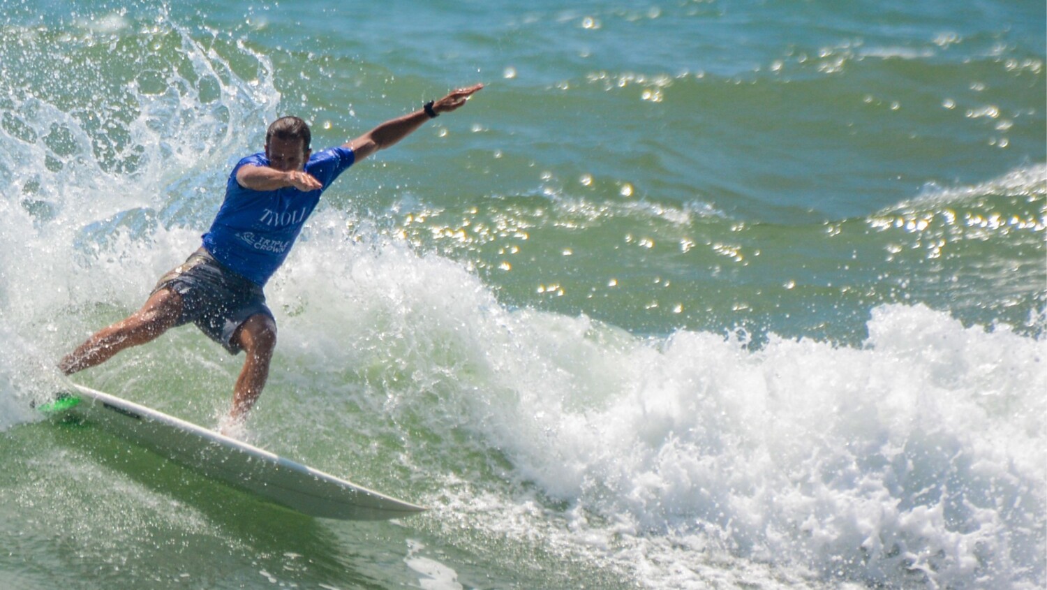 Bruno Galini, Ayrton Dylan e Bino Lopes se destacam em Praia do Forte ...