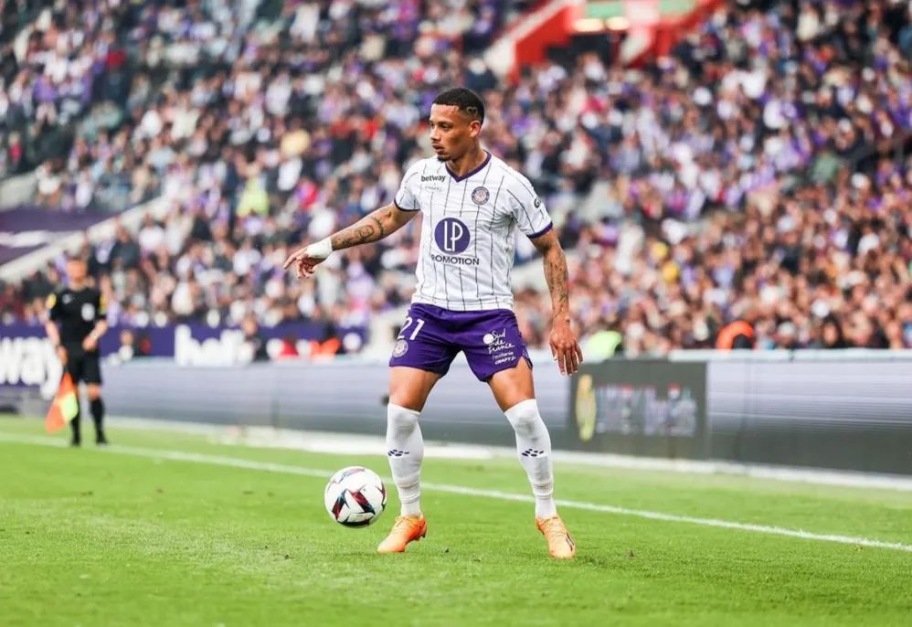 Rafael Ratão chega nesta madrugada; Confira o tempo de contrato ...