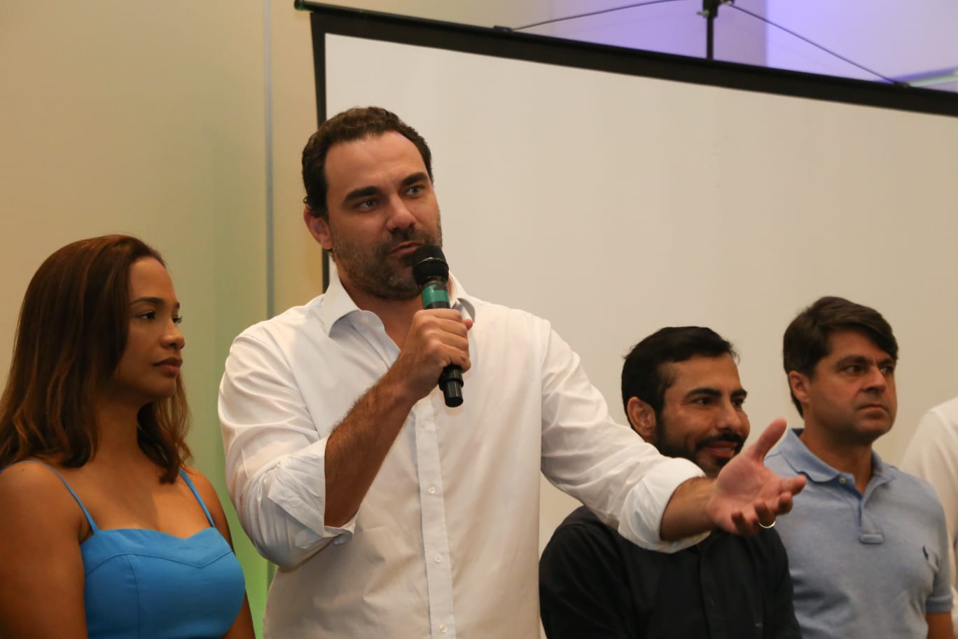 Adolfo Viana garante 'segurar' Eduardo Leite no comando dos tucanos ...