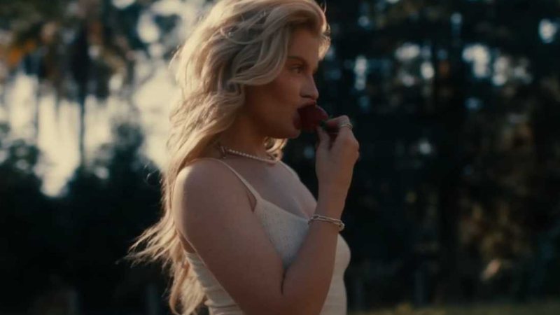 Apologia Ao Estupro Luisa Sonza é Detonada Após Clipe Sensual Portal 5080