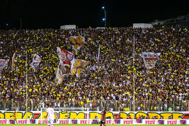 Solta O Leão Vitória Bate No Topo De Média De Torcida Na Série B