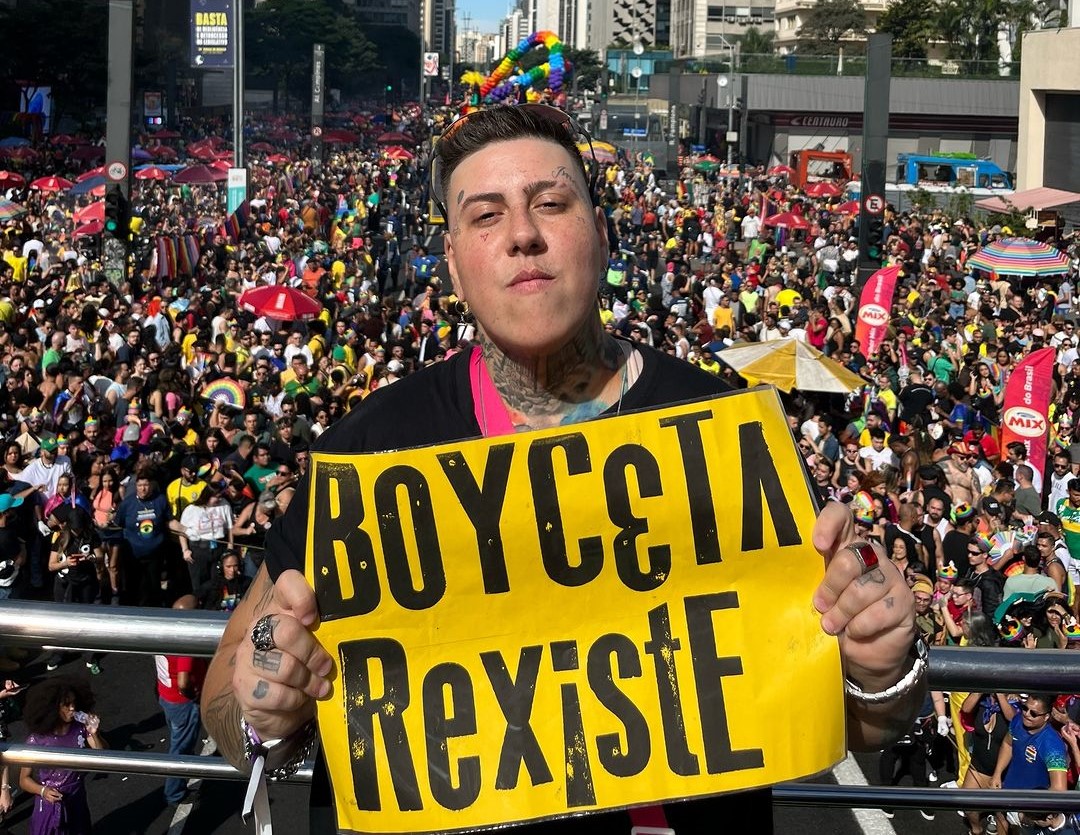 Novo gênero? Rapper trans se identifica como "boyceta" e causa bafafá ...