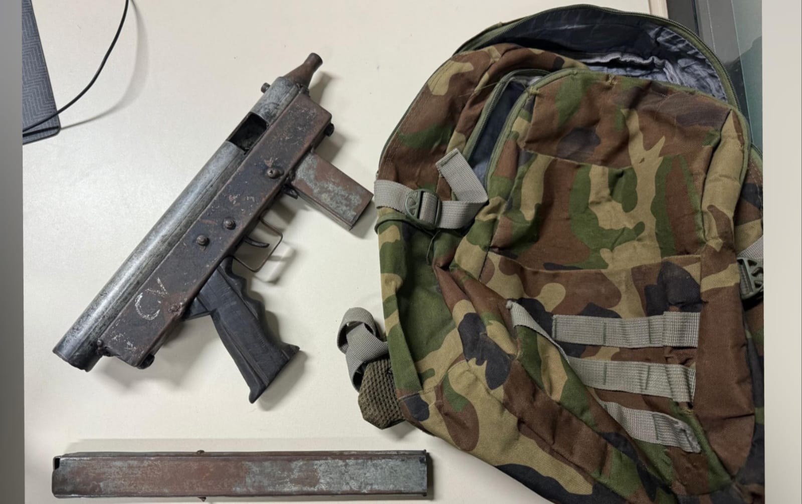 Polícia entra em ação e bota integrantes de facção pra correr em Feira ... Polícia entra em ação e bota integrantes de facção pra correr em Feira ...