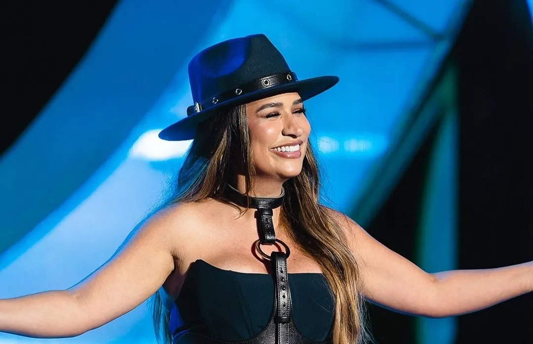 Simone Mendes é a primeira artista sertaneja a cantar no Rock In Rio ...