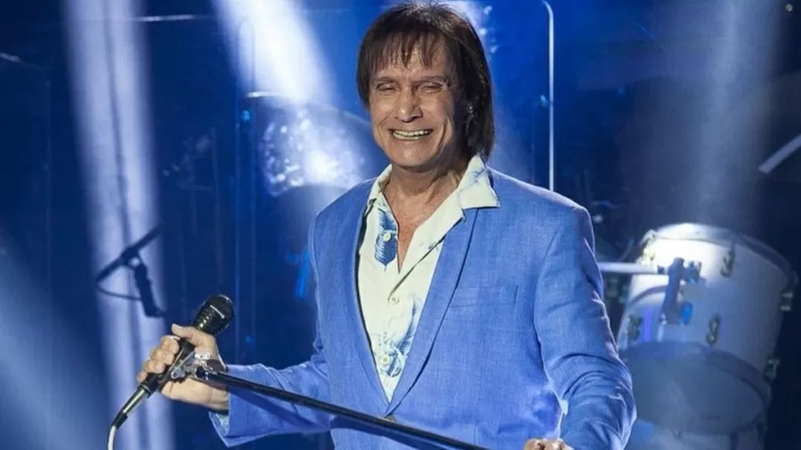 Martelo batido! Globo define substituto de Roberto Carlos no Natal; veja nome | Portal Massa