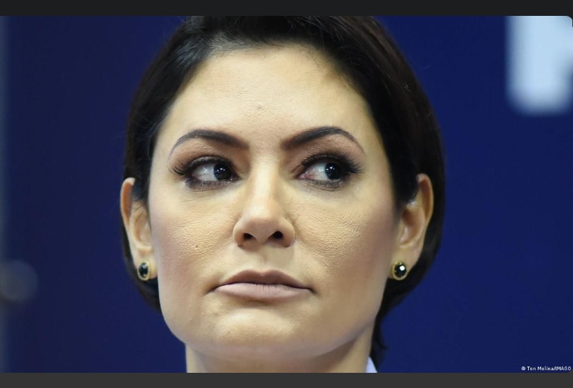 Michelle tem 'dor de cotovelo' e ataca Janja após viagem do casal ...