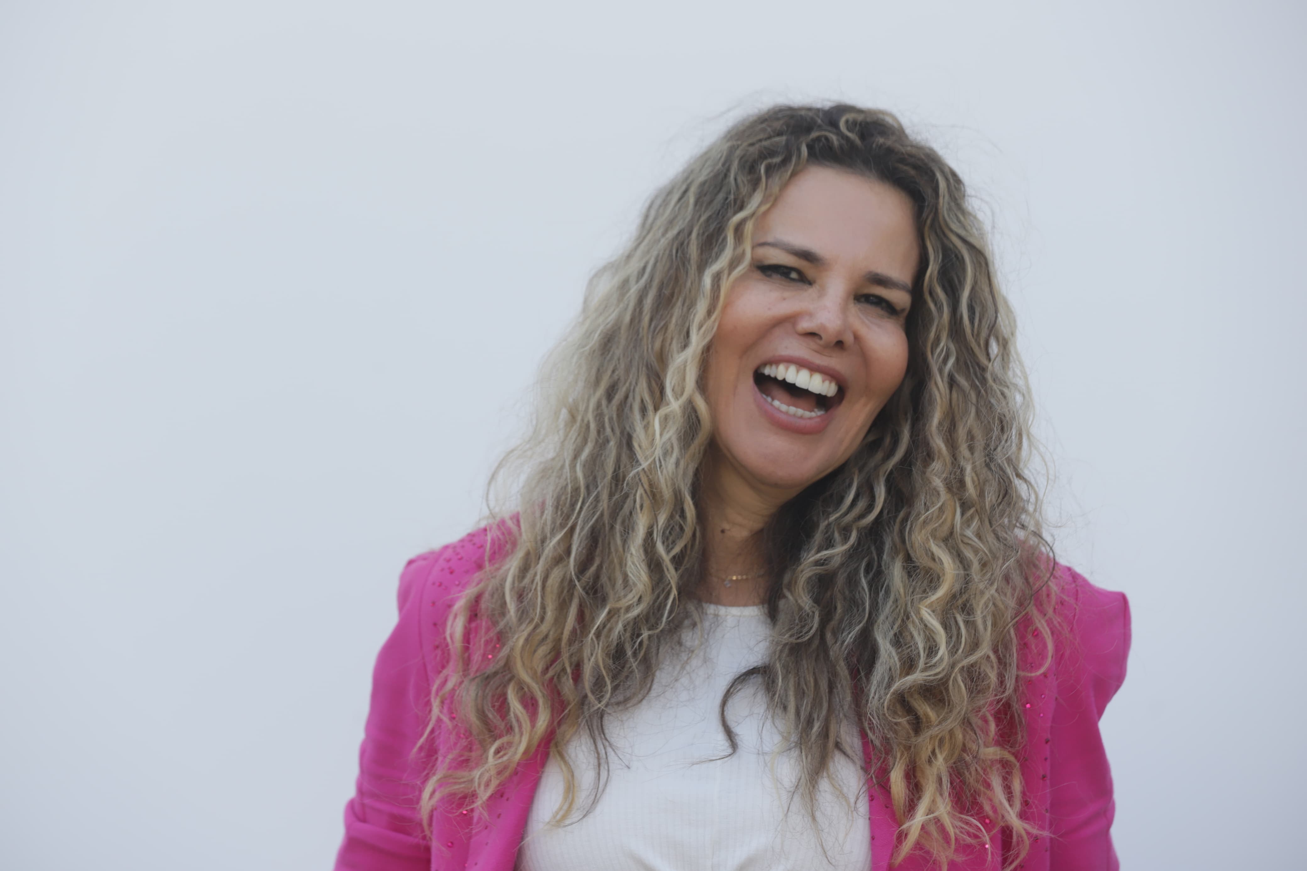 Márcia Freire celebra o carnaval em novo hit e comenta sobre o futuro ...