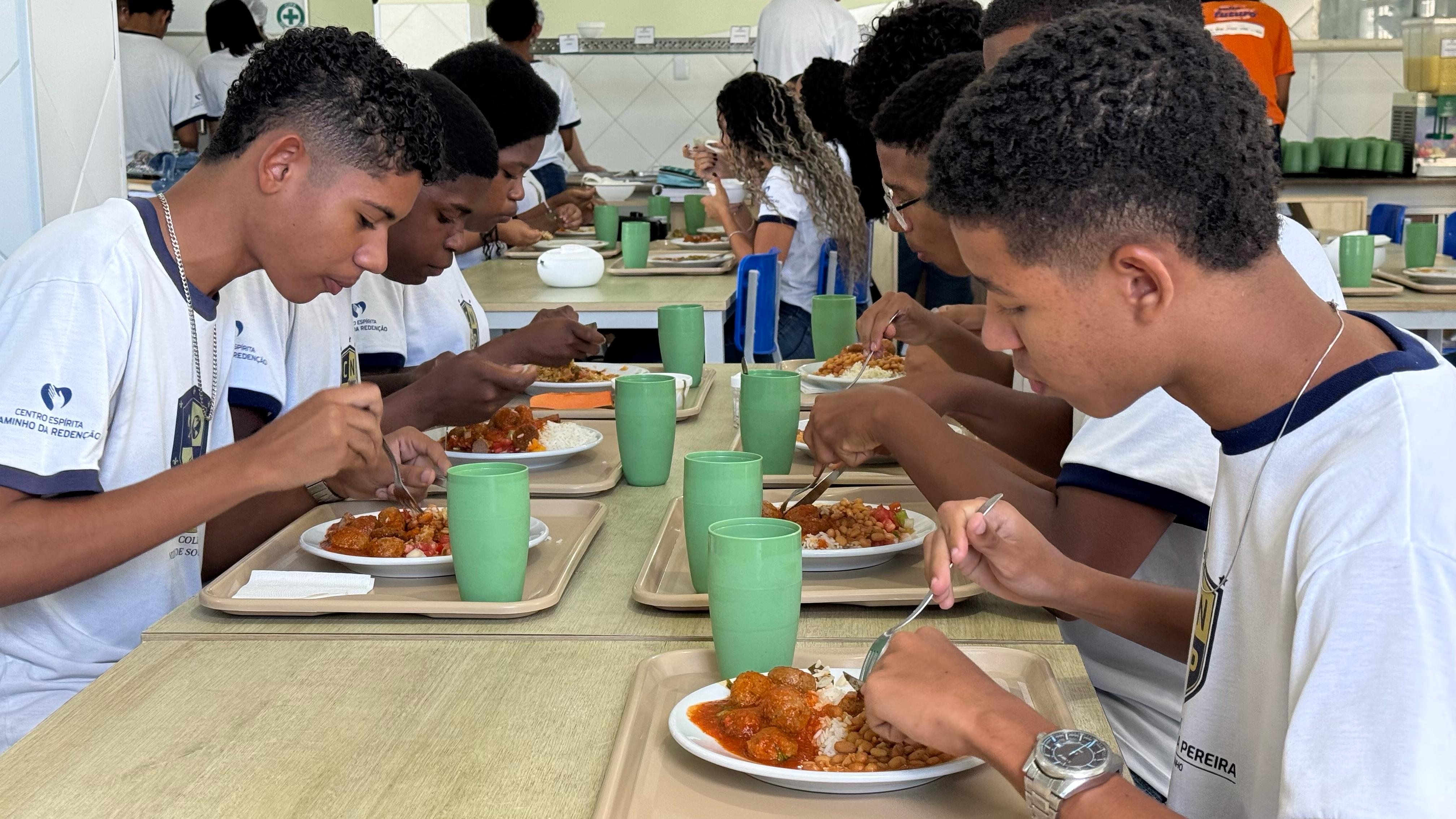 Adote uma Turma: Mansão do Caminho busca parceiros para manter escola ...