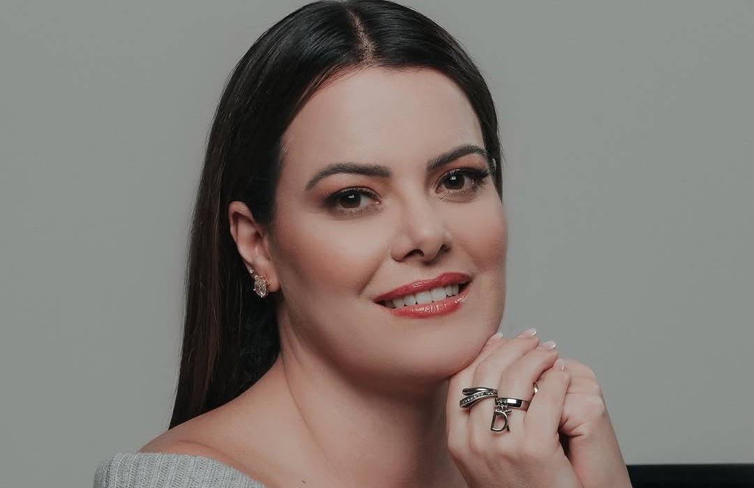 Ana Paula Valadão Zomba De Mulher Que Pedia Doação E é Detonada Na Web