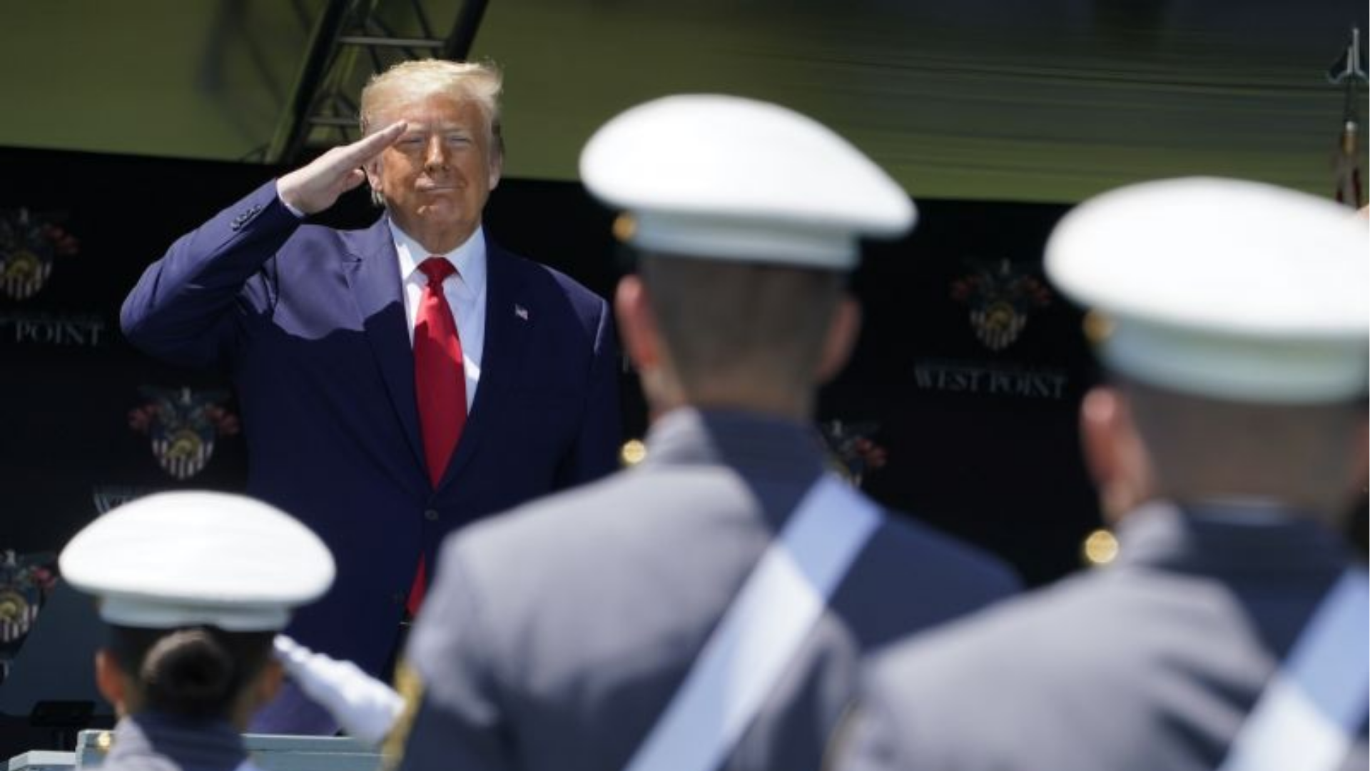 Vem bomba aí? EUA ameaçam usar poder militar contra o Brasil | Portal Massa