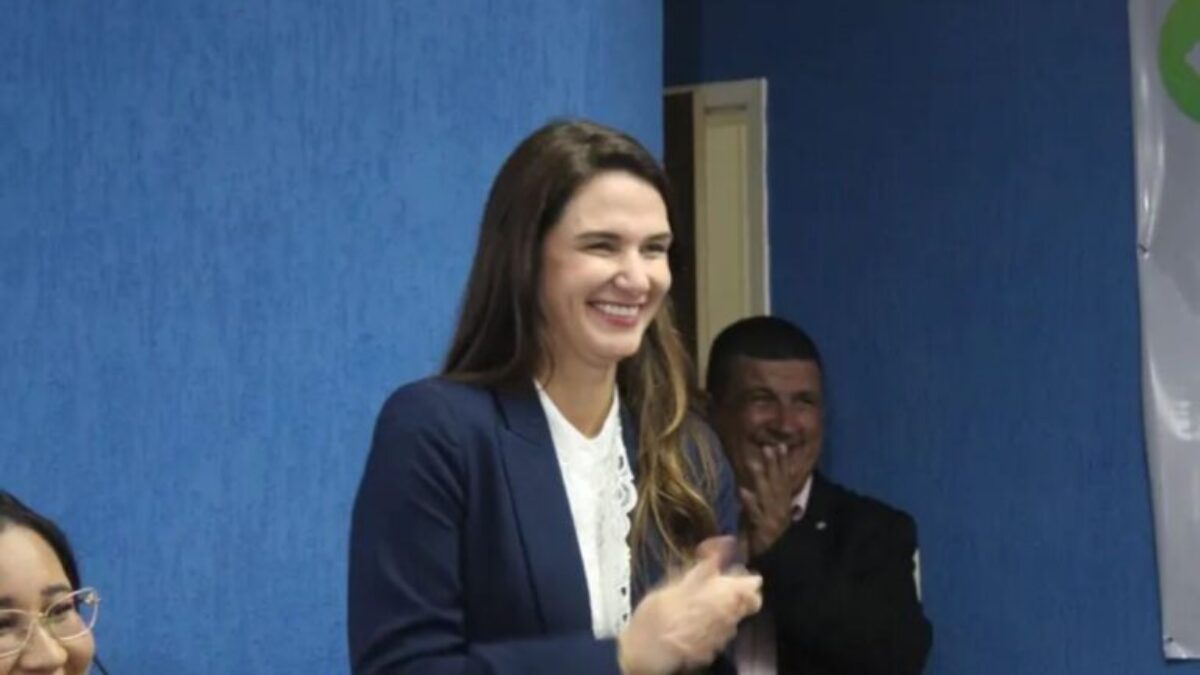 Conheça Michelle Ramalho, primeira vice-presidente mulher da CBF ...