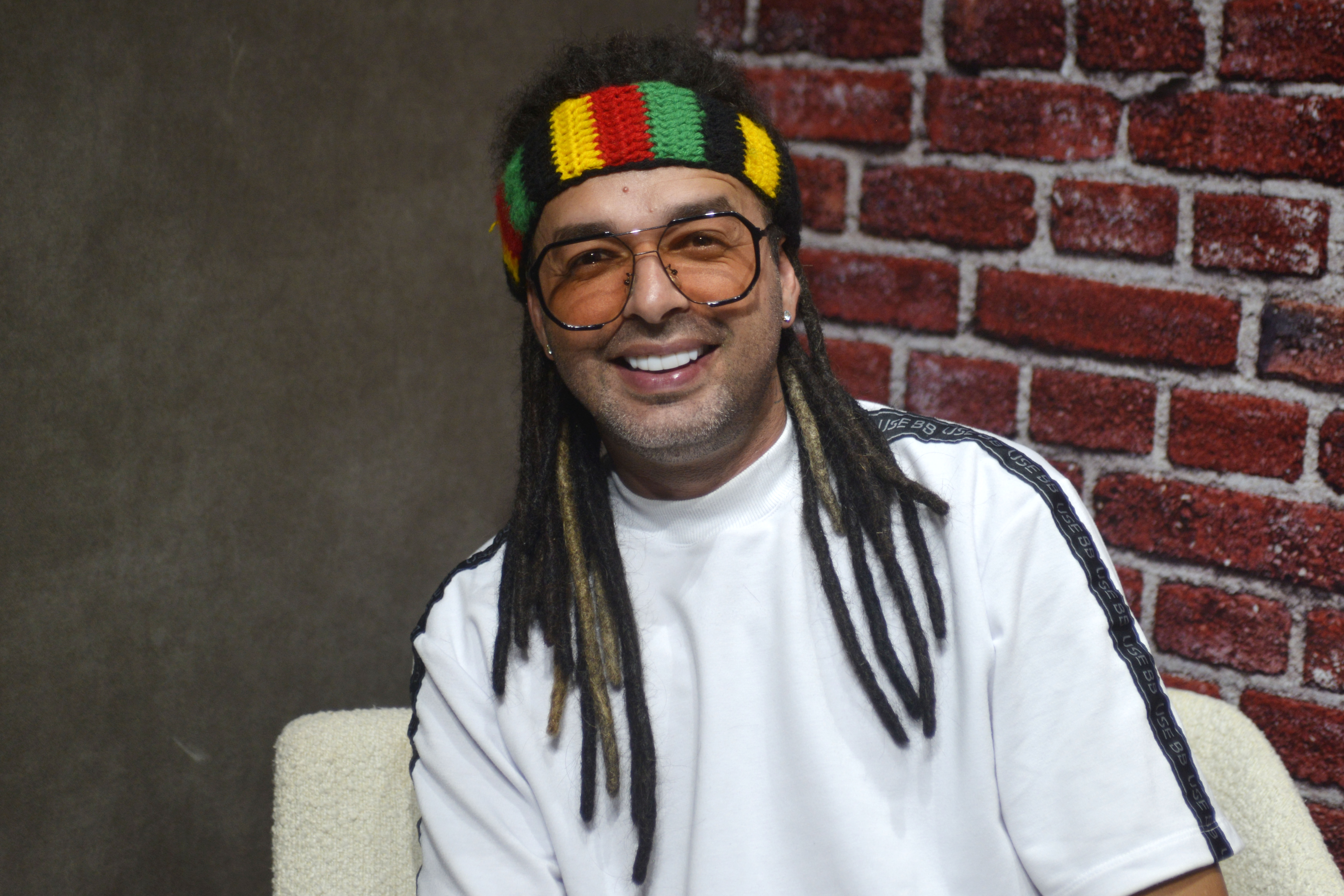 Conheça a Seresta do Rasta, mistura de arrocha com reggae, que é ...