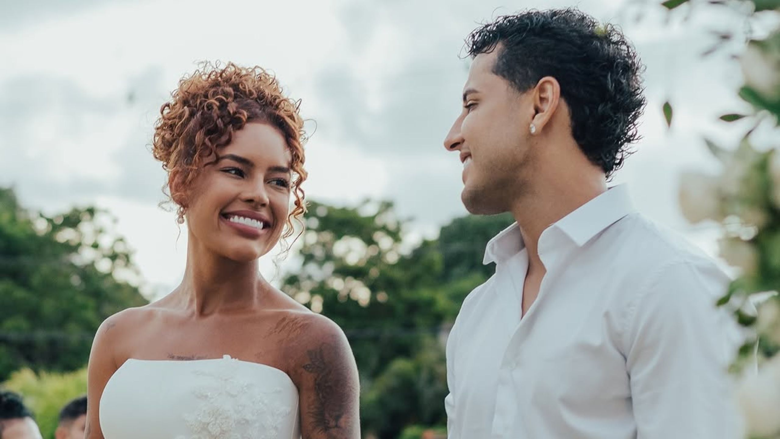 Sthe Matos e Kevi Jonny se casam em Salvador | Portal Massa