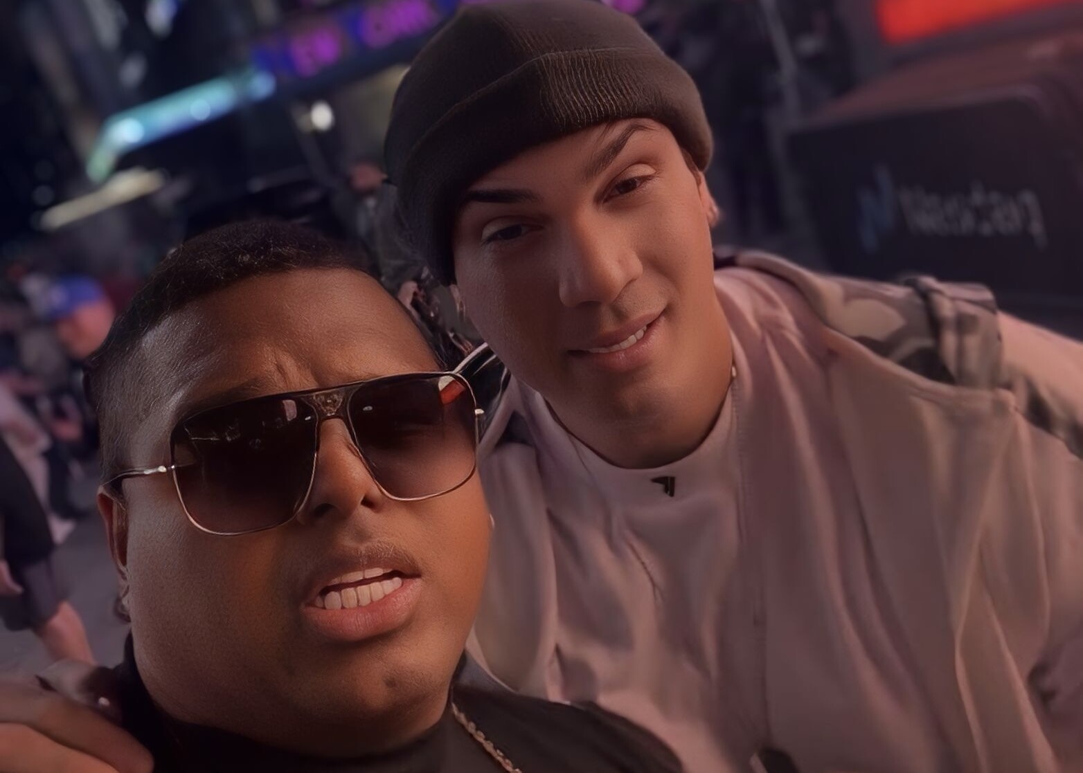 Mister Galiza e Mr.Bryan Gasparzinho lançam clipe gravado nos EUA ...